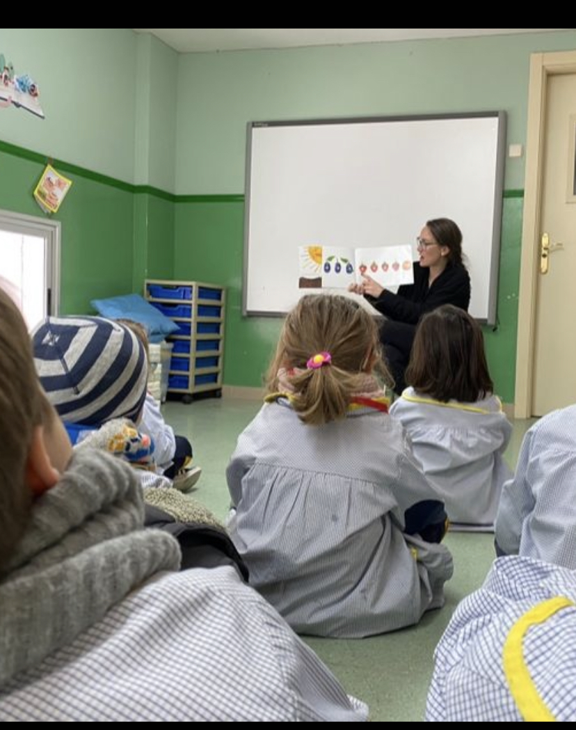 HELLO EMILY - La Salle Educación Infantil